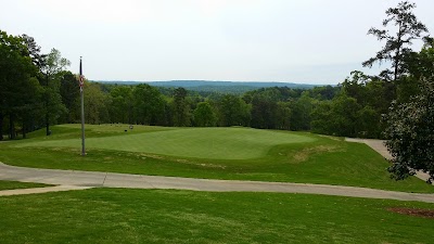 Pine Tree Country Club - Main Court